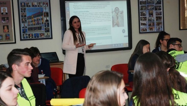 Plani ditor për realizimin e temës “Siguria Rrugore” - Portali Shkollor