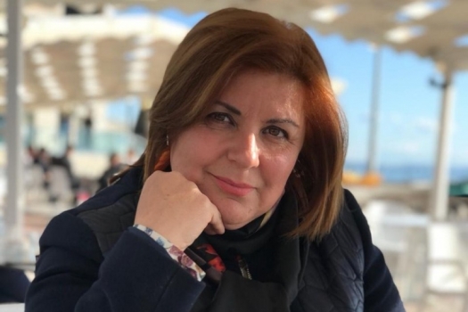 “Kortezh i heshtur” nga Merita Kuçi - Portali Shkollor