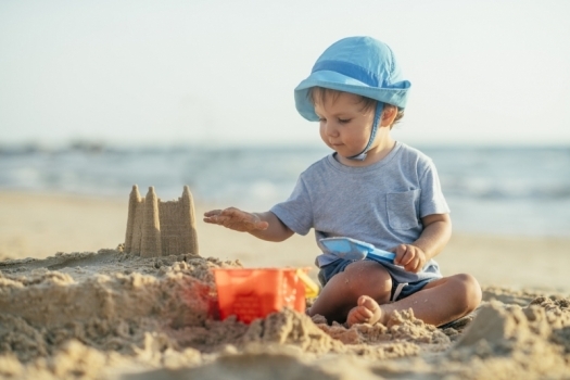 15 aktivitetet që i ndihmojnë fëmijët të mësojnë përmes lojës - Portali ...