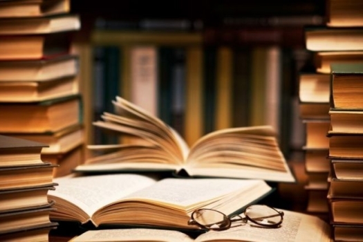 21 marsi, Dita Botërore e Poezisë - Portali Shkollor