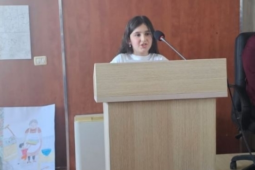 "Dashuria e gjyshërve, përqafimi më i bukur" - Portali Shkollor